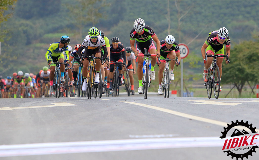 2016环千岛湖次日 Craig Stuart Evers以大比分拿下冠军 - 野途网