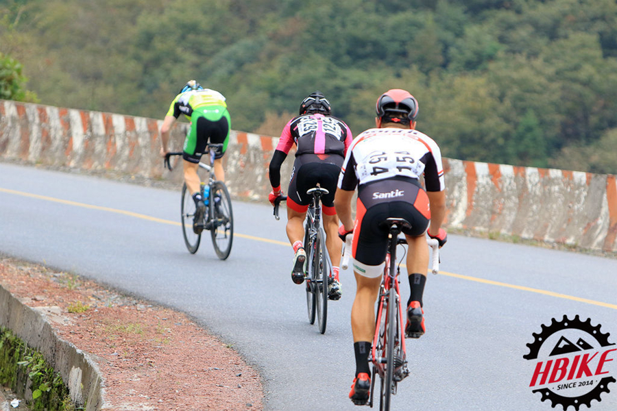 2016环千岛湖次日 Craig Stuart Evers以大比分拿下冠军 - 野途网