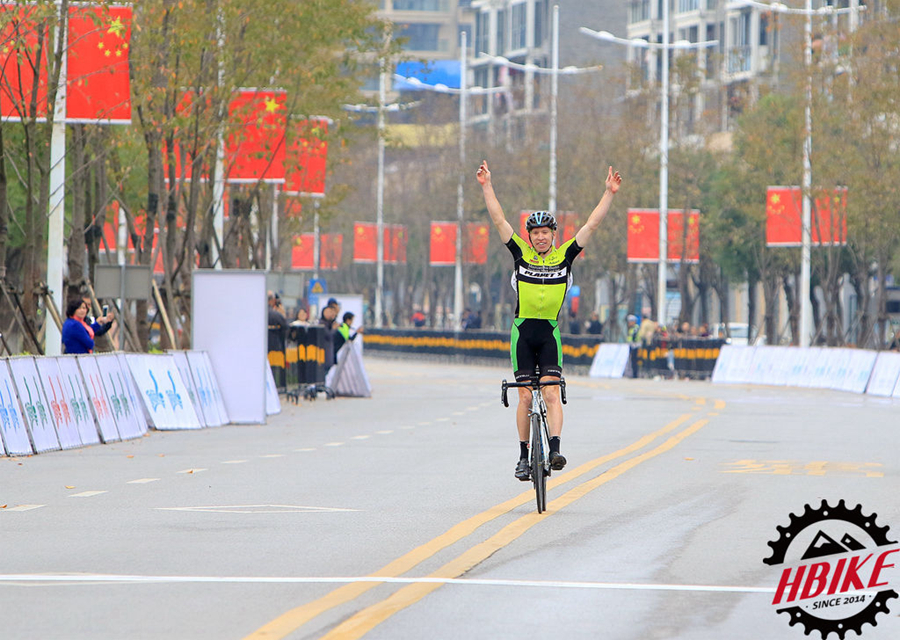 2016环千岛湖次日 Craig Stuart Evers以大比分拿下冠军 - 野途网